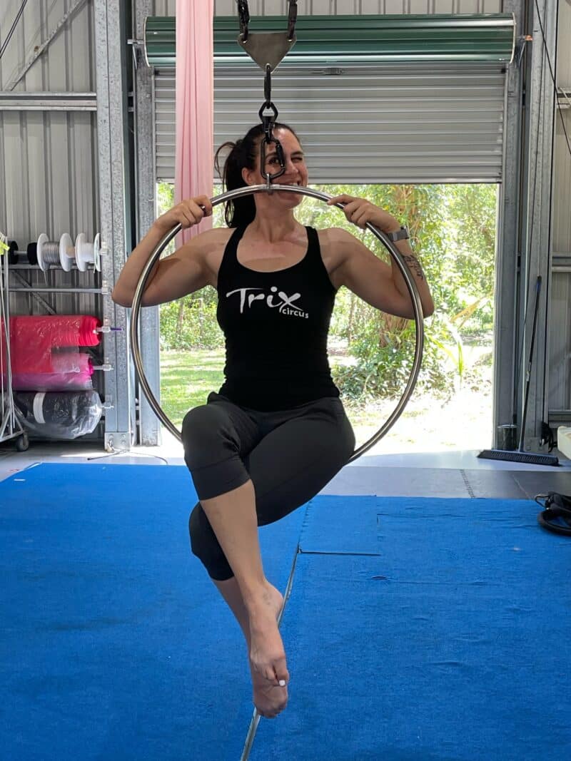 Measuring yourself for a lyra - Trix Circus