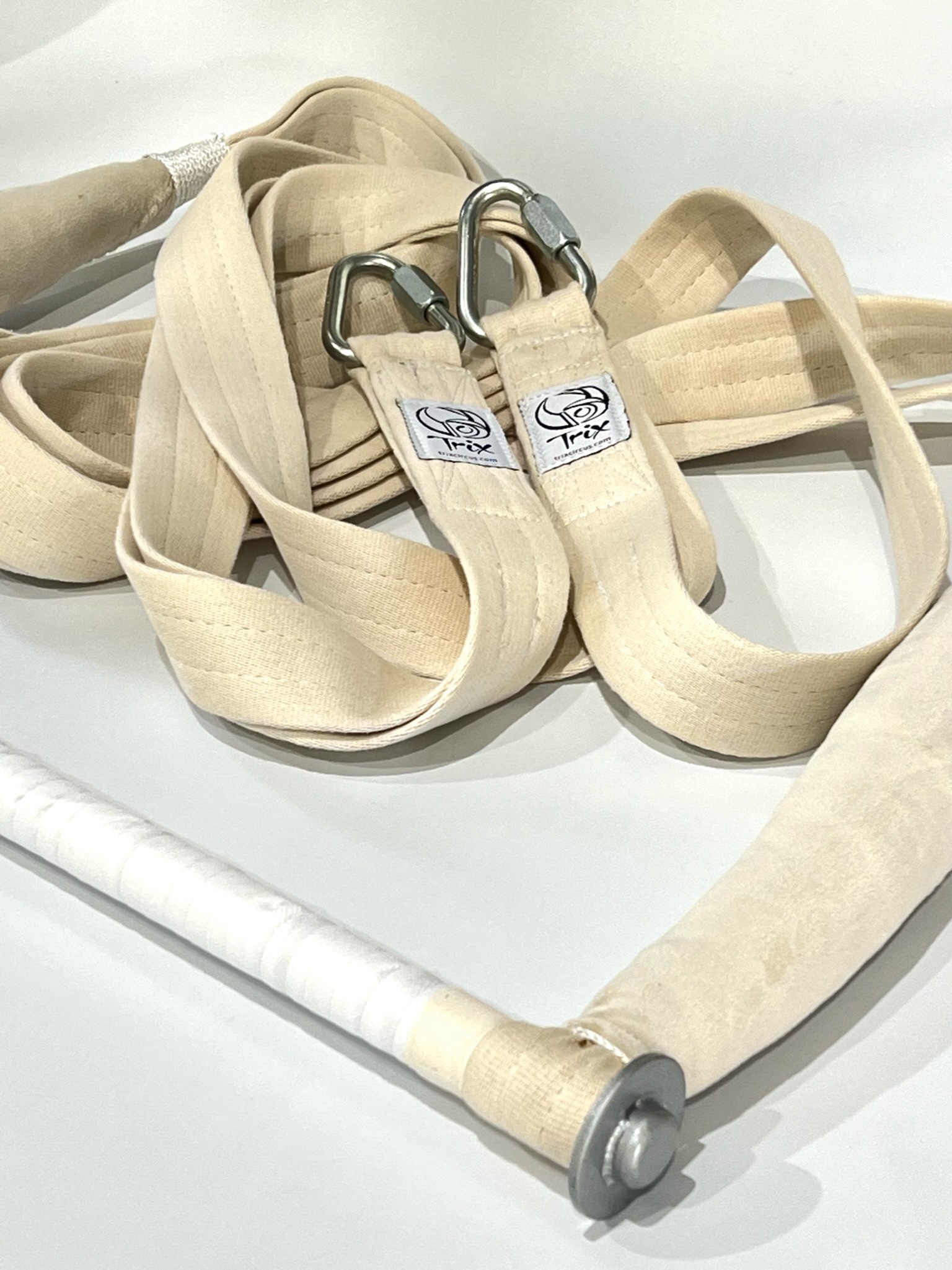 Trapeze Ropes: What is the difference? - Trix Circus